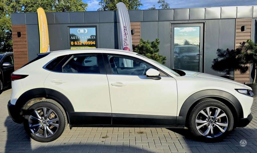 Balts Mazda CX-30 2019 Tauragė, ar dzinēja tilpumu 2.00 L un nobraukumu 158 tūkst. km par 14300 €, foto 7 vietnē AUTOMOTO.COM.LV