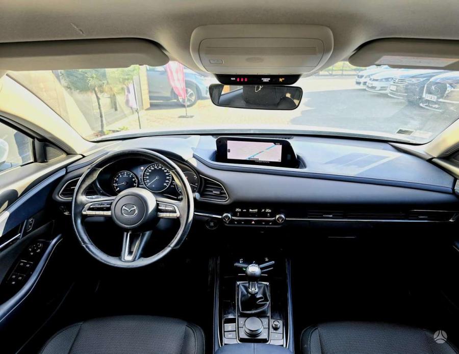 Balts Mazda CX-30 2019 Tauragė, ar dzinēja tilpumu 2.00 L un nobraukumu 158 tūkst. km par 14300 €, foto 14 vietnē AUTOMOTO.COM.LV