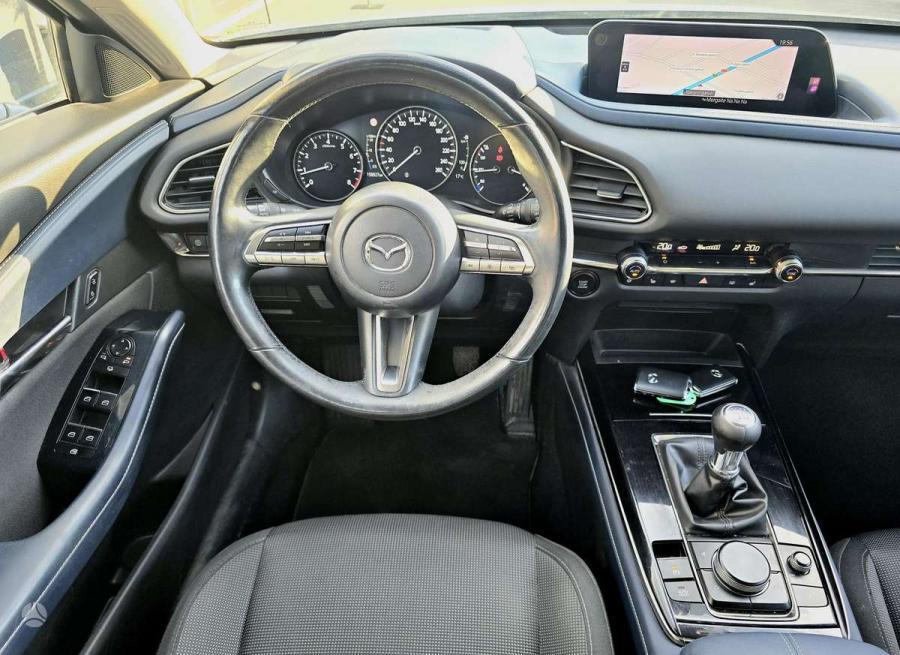 Balts Mazda CX-30 2019 Tauragė, ar dzinēja tilpumu 2.00 L un nobraukumu 158 tūkst. km par 14300 €, foto 15 vietnē AUTOMOTO.COM.LV