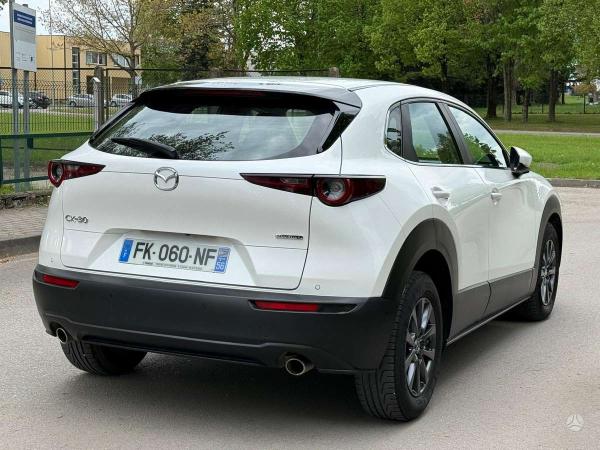Balts Mazda CX-30 2019 Tauragė, ar dzinēja tilpumu 1.76 L un nobraukumu 250 tūkst. km par 11500 €, foto 8 vietnē AUTOMOTO.COM.LV