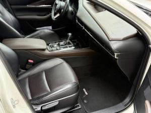 Balts Mazda CX-30 2019 Tauragė, ar dzinēja tilpumu 1.76 L un nobraukumu 250 tūkst. km par 11500 €, foto 15 vietnē AUTOMOTO.COM.LV