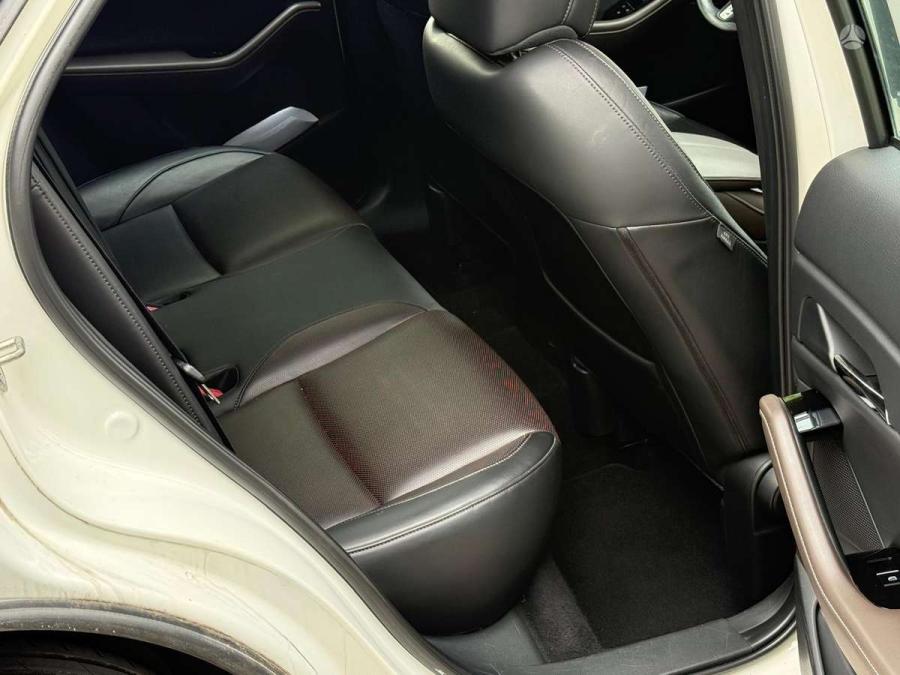 Balts Mazda CX-30 2019 Tauragė, ar dzinēja tilpumu 1.76 L un nobraukumu 250 tūkst. km par 11500 €, foto 18 vietnē AUTOMOTO.COM.LV
