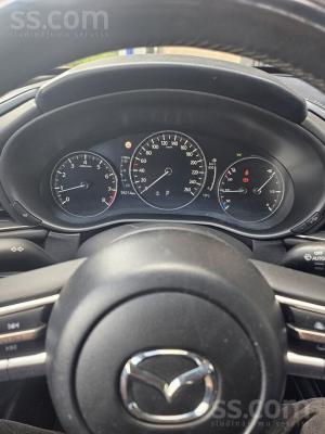 White Mazda CX-30 2020 in Kuldiga, with an engine capacity of 2.00 L and mileage of 95 thousand km for 15500 €, photo 11 on AUTOMOTO.COM.LV