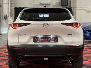White Mazda CX-30 2020 in Vilnius, with an engine capacity of 2.49 L and mileage of 35 thousand km for 17800 €, photo 6 on AUTOMOTO.COM.LV