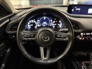 White Mazda CX-30 2020 in Vilnius, with an engine capacity of 2.49 L and mileage of 35 thousand km for 17800 €, photo 21 on AUTOMOTO.COM.LV