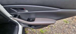 Balts Mazda CX-30 2021 Panevēža, ar dzinēja tilpumu 2.00 L un nobraukumu 220 tūkst. km par 11950 €, foto 18 vietnē AUTOMOTO.COM.LV