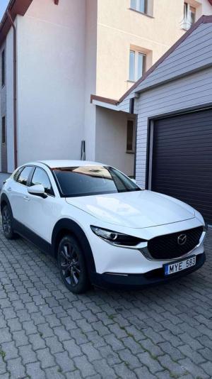 Balts Mazda CX-30 2021 Klaipėda, ar dzinēja tilpumu 2.49 L un nobraukumu 38 tūkst. km par 19999 €, foto  vietnē AUTOMOTO.COM.LV