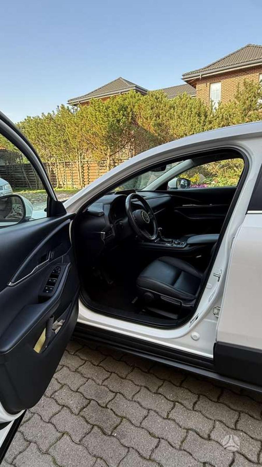 Balts Mazda CX-30 2021 Klaipėda, ar dzinēja tilpumu 2.49 L un nobraukumu 38 tūkst. km par 19999 €, foto 7 vietnē AUTOMOTO.COM.LV