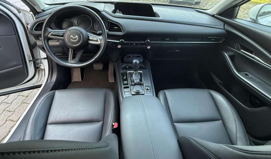 Balts Mazda CX-30 2021 Klaipėda, ar dzinēja tilpumu 2.49 L un nobraukumu 38 tūkst. km par 19999 €, foto 8 vietnē AUTOMOTO.COM.LV