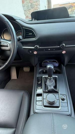 Balts Mazda CX-30 2021 Klaipėda, ar dzinēja tilpumu 2.49 L un nobraukumu 38 tūkst. km par 19999 €, foto 9 vietnē AUTOMOTO.COM.LV
