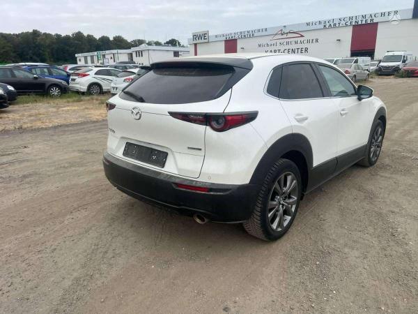 Белый Мазда CX-30 2021 в Каунас, объемом двигателя 2.00 л и пробегом 75 тыс. км за 21600 €, фото 5 на AUTOMOTO.COM.LV