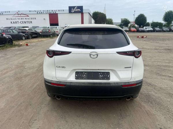Белый Мазда CX-30 2021 в Каунас, объемом двигателя 2.00 л и пробегом 75 тыс. км за 21600 €, фото 6 на AUTOMOTO.COM.LV