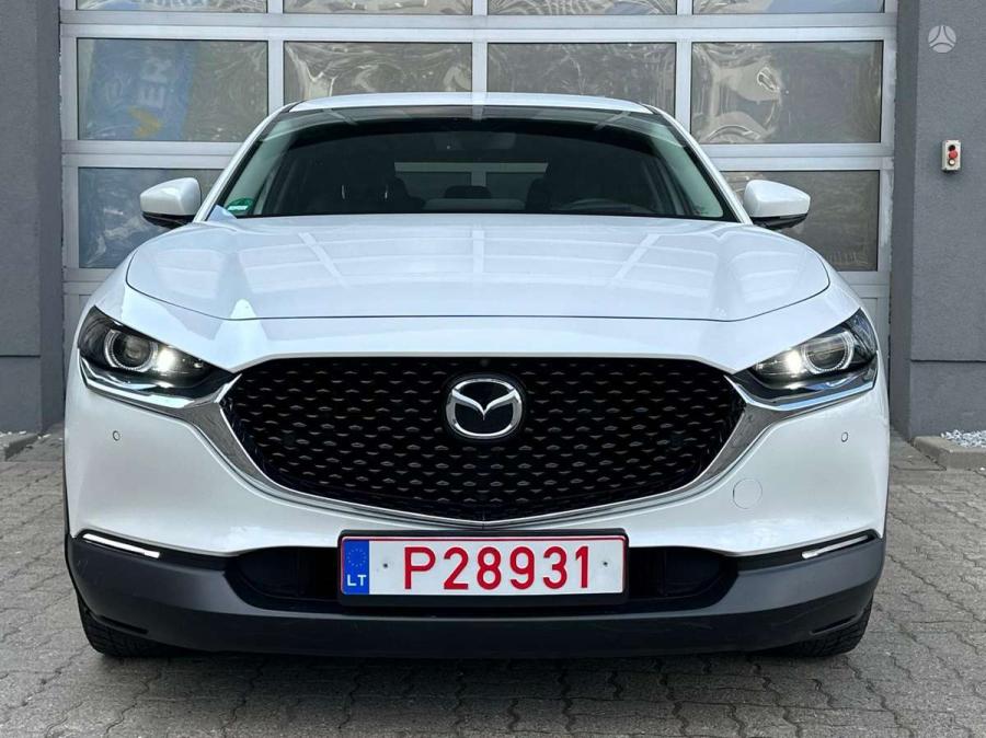 Balts Mazda CX-30 2021 Kauņa, ar dzinēja tilpumu 2.00 L un nobraukumu 76 tūkst. km par 20200 €, foto 3 vietnē AUTOMOTO.COM.LV