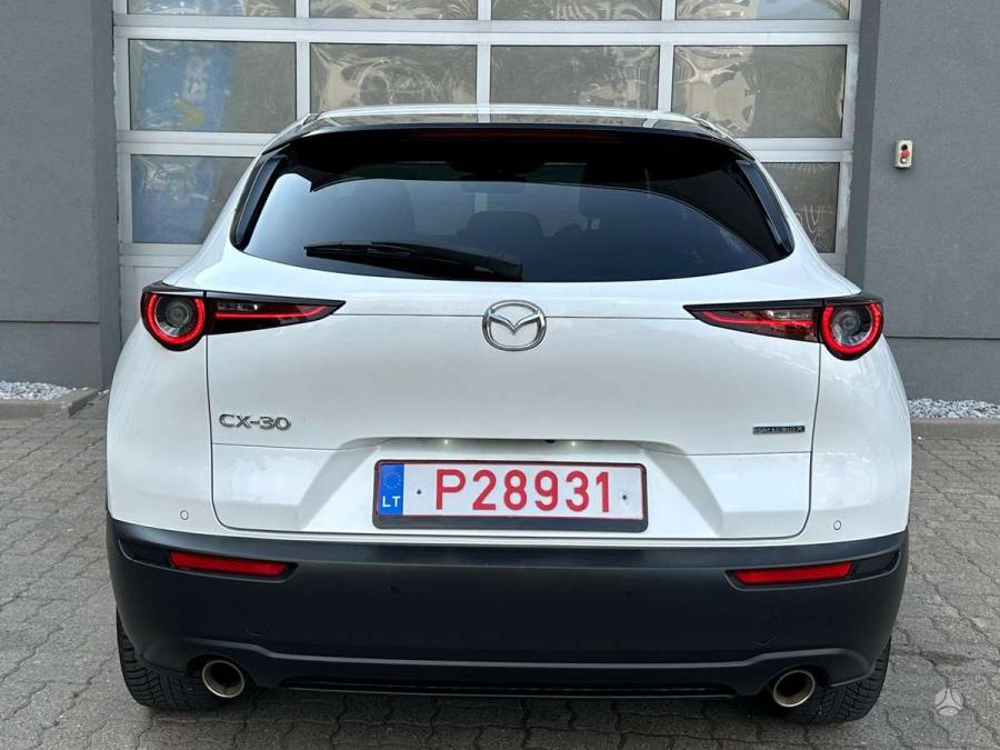 Balts Mazda CX-30 2021 Kauņa, ar dzinēja tilpumu 2.00 L un nobraukumu 76 tūkst. km par 20200 €, foto 10 vietnē AUTOMOTO.COM.LV