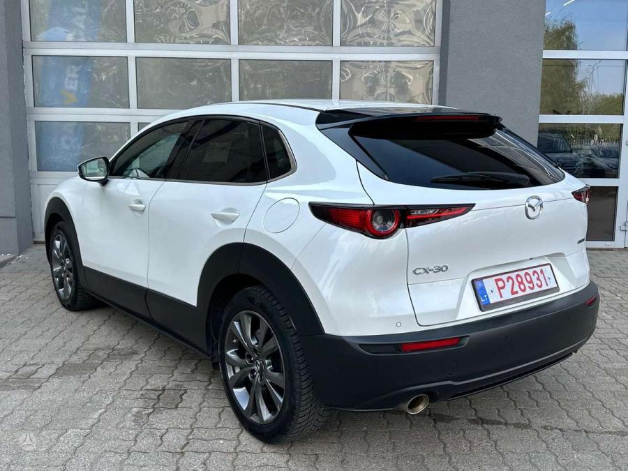 Balts Mazda CX-30 2021 Kauņa, ar dzinēja tilpumu 2.00 L un nobraukumu 76 tūkst. km par 20200 €, foto 11 vietnē AUTOMOTO.COM.LV