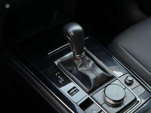 Balts Mazda CX-30 2021 Kauņa, ar dzinēja tilpumu 2.00 L un nobraukumu 76 tūkst. km par 20200 €, foto 26 vietnē AUTOMOTO.COM.LV