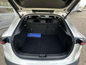 Balts Mazda CX-30 2021 Kauņa, ar dzinēja tilpumu 2.00 L un nobraukumu 76 tūkst. km par 20200 €, foto 38 vietnē AUTOMOTO.COM.LV