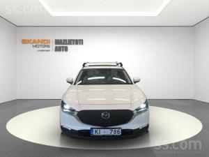 Белый Мазда CX-30 2021 в Рига, объемом двигателя 2.00 л и пробегом 140 тыс. км за 16990 €, фото 3 на AUTOMOTO.COM.LV