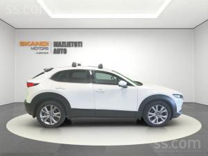 Белый Мазда CX-30 2021 в Рига, объемом двигателя 2.00 л и пробегом 140 тыс. км за 16990 €, фото 8 на AUTOMOTO.COM.LV