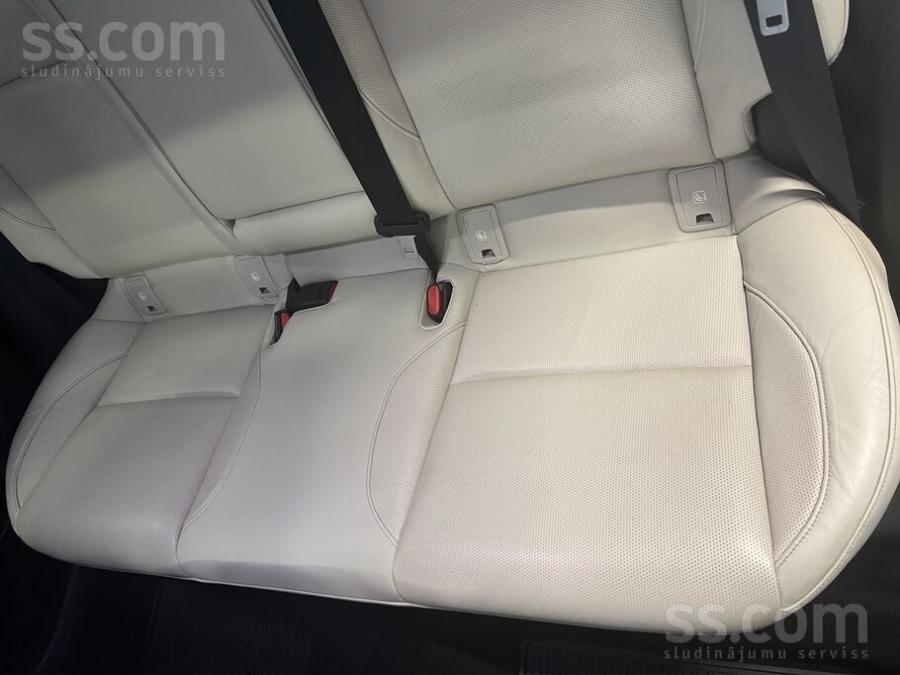Белый Мазда CX-30 2021 в Рига, объемом двигателя 2.00 л и пробегом 140 тыс. км за 16990 €, фото 14 на AUTOMOTO.COM.LV