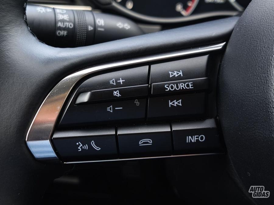 Balts Mazda CX-30 2026 Kauņa, ar dzinēja tilpumu 2.50 L un nobraukumu 6 tūkst. km par 28500 €, foto 17 vietnē AUTOMOTO.COM.LV