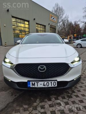 Balts Mazda CX-30 2021 Rīga, ar dzinēja tilpumu 2.00 L un nobraukumu 30 tūkst. km par 18500 €, foto 4 vietnē AUTOMOTO.COM.LV