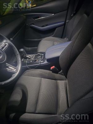 Balts Mazda CX-30 2021 Rīga, ar dzinēja tilpumu 2.00 L un nobraukumu 30 tūkst. km par 18500 €, foto 10 vietnē AUTOMOTO.COM.LV