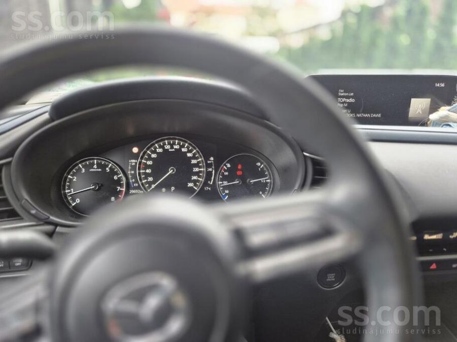 Balts Mazda CX-30 2021 Rīga, ar dzinēja tilpumu 2.00 L un nobraukumu 30 tūkst. km par 18500 €, foto 11 vietnē AUTOMOTO.COM.LV