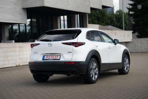 Balts Mazda CX-30 2021 Viļņa, ar dzinēja tilpumu 2.00 L un nobraukumu 238 tūkst. km par 13900 €, foto 6 vietnē AUTOMOTO.COM.LV