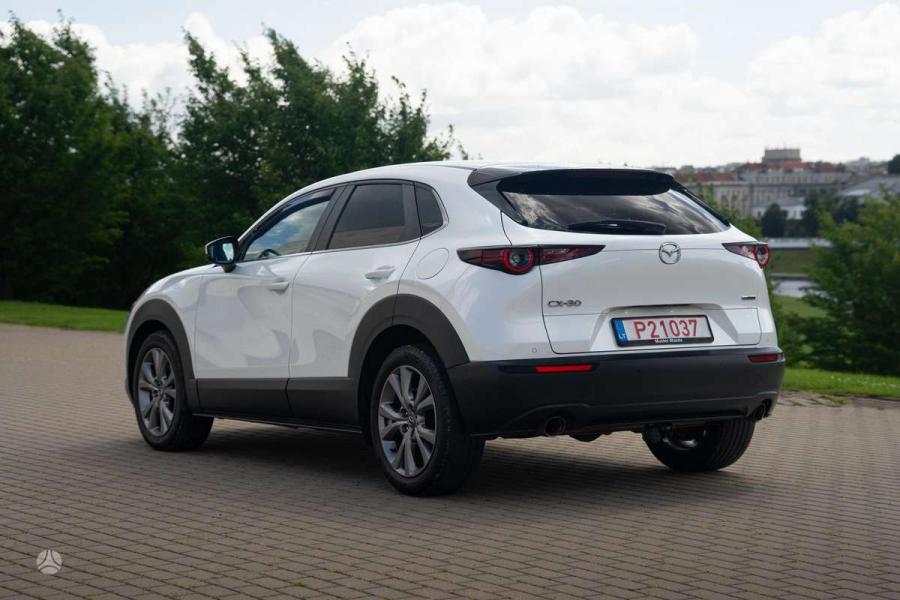 Balts Mazda CX-30 2021 Viļņa, ar dzinēja tilpumu 2.00 L un nobraukumu 238 tūkst. km par 13900 €, foto 7 vietnē AUTOMOTO.COM.LV