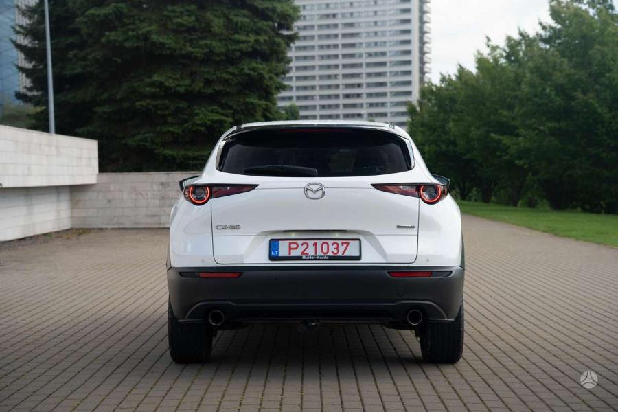 Balts Mazda CX-30 2021 Viļņa, ar dzinēja tilpumu 2.00 L un nobraukumu 238 tūkst. km par 13900 €, foto 8 vietnē AUTOMOTO.COM.LV