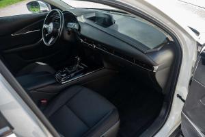 Balts Mazda CX-30 2021 Viļņa, ar dzinēja tilpumu 2.00 L un nobraukumu 238 tūkst. km par 13900 €, foto 16 vietnē AUTOMOTO.COM.LV