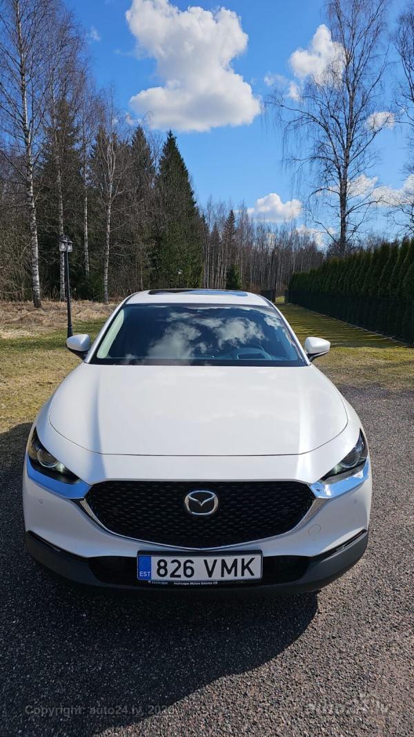 White Mazda CX-30 2019 in Rapla, with an engine capacity of 2.00 L and mileage of 78 thousand km for 18000 €, photo 3 on AUTOMOTO.COM.LV