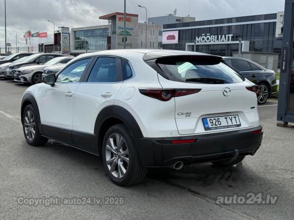 White Mazda CX-30 2020 in Tallinn, with an engine capacity of 2.00 L and mileage of 109 thousand km for 19990 €, photo 5 on AUTOMOTO.COM.LV