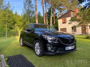 Black Mazda CX-5 2012 in Jekabpils, with an engine capacity of 2.20 L and mileage of 233 thousand km for 4000 €, photo 2 on AUTOMOTO.COM.LV