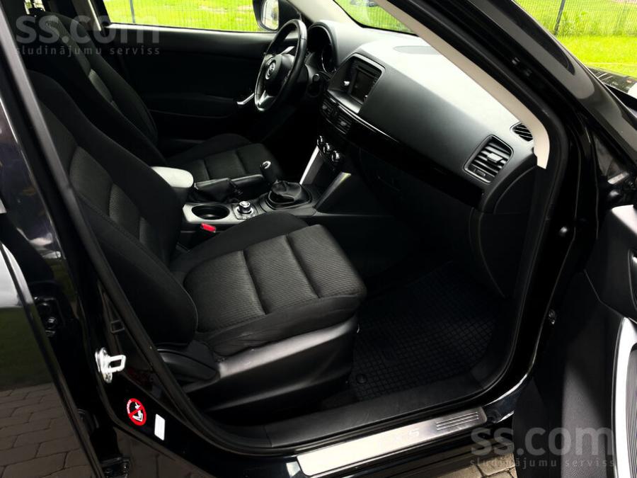 Melns Mazda CX-5 2012 Jelgava, ar dzinēja tilpumu 2.20 L un nobraukumu 194 tūkst. km par 6496 €, foto 5 vietnē AUTOMOTO.COM.LV