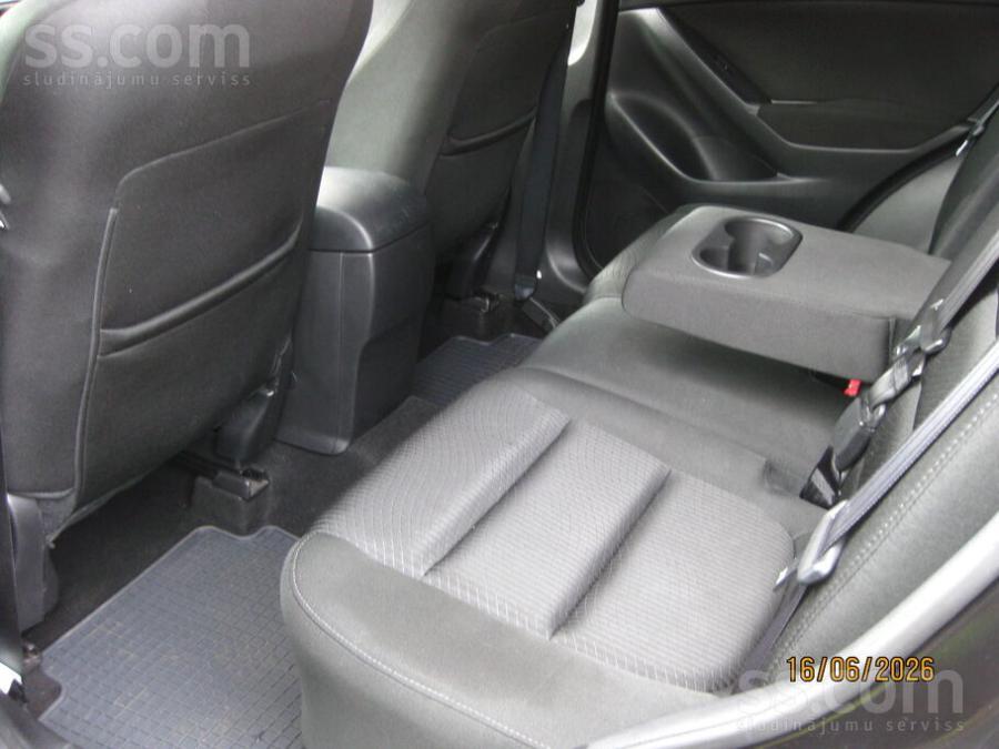 Black Mazda CX-5 2012 in Jekabpils, with an engine capacity of 2.20 L and mileage of 233 thousand km for 6499 €, photo 14 on AUTOMOTO.COM.LV