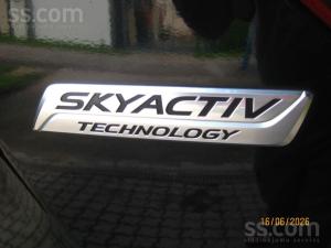 Black Mazda CX-5 2012 in Jekabpils, with an engine capacity of 2.20 L and mileage of 233 thousand km for 6499 €, photo 15 on AUTOMOTO.COM.LV