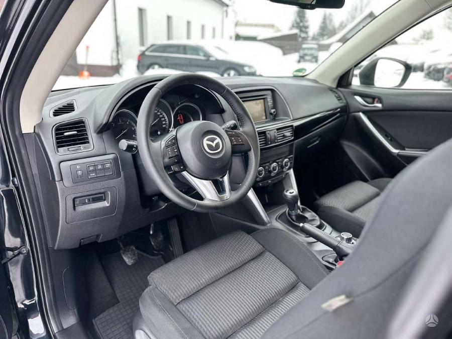 Black Mazda CX-5 2013 in Telschi, with an engine capacity of 2.19 L and mileage of 203 thousand km for 7800 €, photo 9 on AUTOMOTO.COM.LV