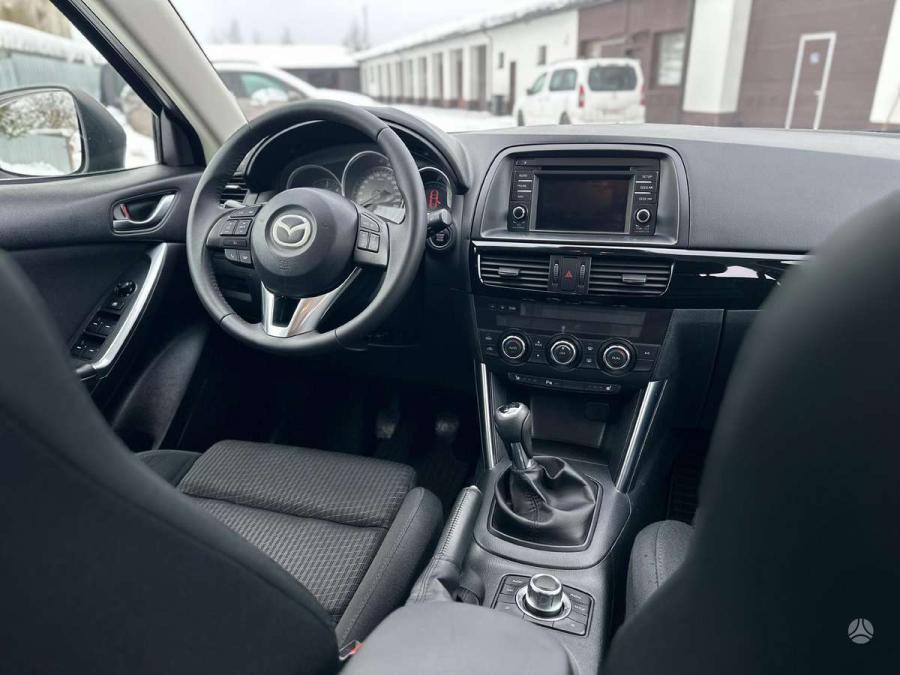 Black Mazda CX-5 2013 in Telschi, with an engine capacity of 2.19 L and mileage of 203 thousand km for 7800 €, photo 11 on AUTOMOTO.COM.LV