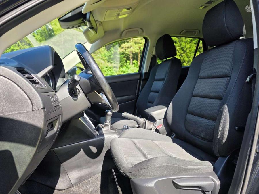 Black Mazda CX-5 2013 in Telschi, with an engine capacity of 2.19 L and mileage of 262 thousand km for 6700 €, photo 35 on AUTOMOTO.COM.LV