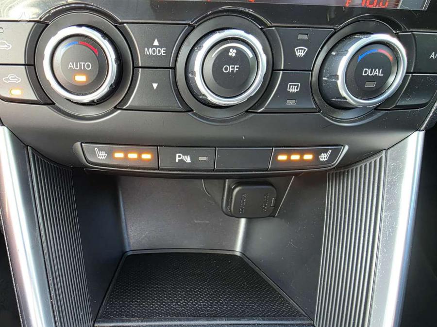 Black Mazda CX-5 2013 in Telschi, with an engine capacity of 2.19 L and mileage of 262 thousand km for 6700 €, photo 40 on AUTOMOTO.COM.LV