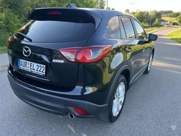 Melns Mazda CX-5 2013 Viļņa, ar dzinēja tilpumu 2.20 L un nobraukumu 234 tūkst. km par 7750 €, foto 4 vietnē AUTOMOTO.COM.LV