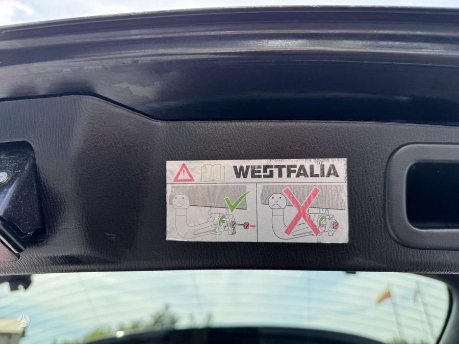 Melns Mazda CX-5 2013 Telšiai, ar dzinēja tilpumu 2.19 L un nobraukumu 239 tūkst. km par 6300 €, foto 23 vietnē AUTOMOTO.COM.LV