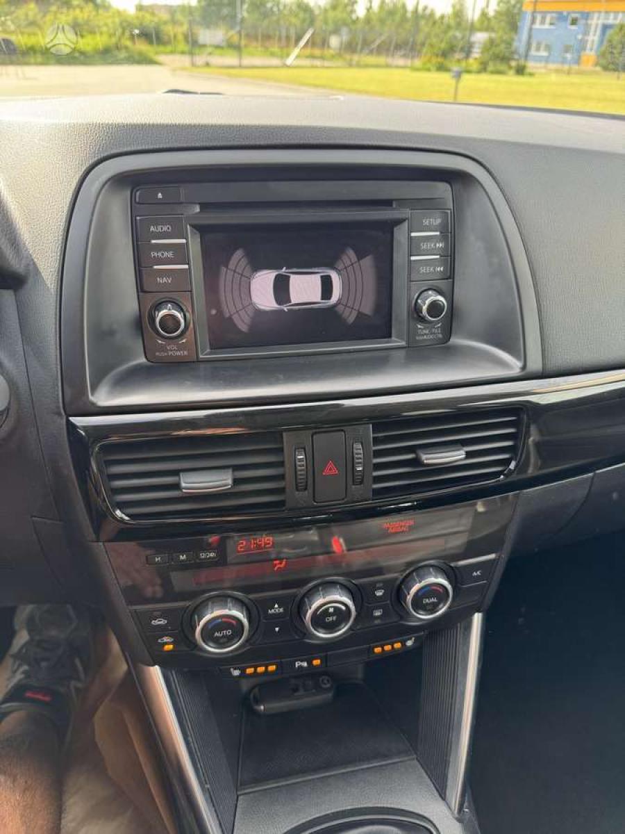 Melns Mazda CX-5 2013 Telšiai, ar dzinēja tilpumu 2.19 L un nobraukumu 239 tūkst. km par 6300 €, foto 29 vietnē AUTOMOTO.COM.LV