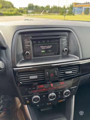 Melns Mazda CX-5 2013 Telšiai, ar dzinēja tilpumu 2.19 L un nobraukumu 239 tūkst. km par 6300 €, foto 34 vietnē AUTOMOTO.COM.LV