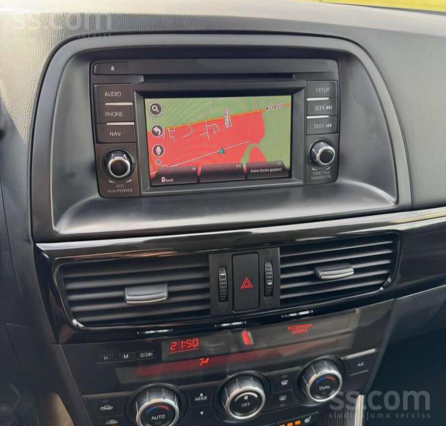 Melns Mazda CX-5 2013 Telšiai, ar dzinēja tilpumu 2.20 L un nobraukumu 239 tūkst. km par 6290 €, foto 19 vietnē AUTOMOTO.COM.LV
