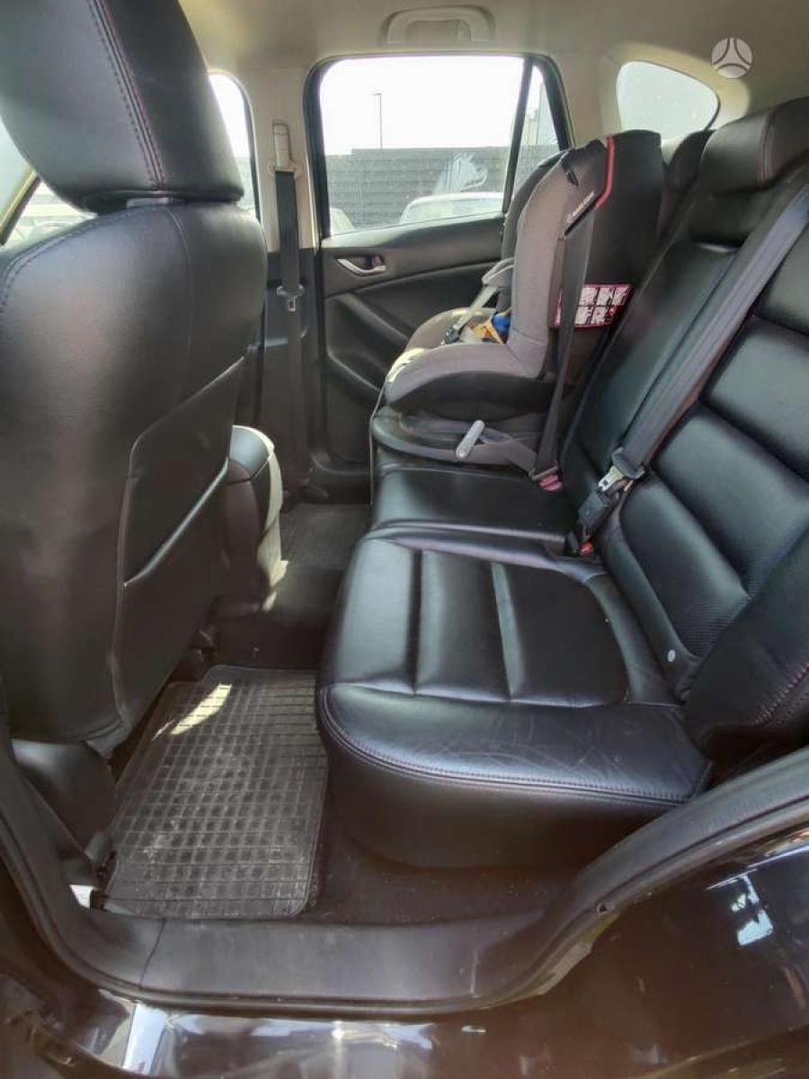 Black Mazda CX-5 2013 in Kaunas, with an engine capacity of 2.19 L and mileage of 281 thousand km for 4490 €, photo 14 on AUTOMOTO.COM.LV