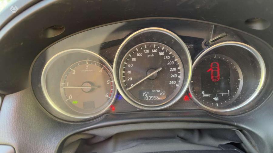 Black Mazda CX-5 2013 in Sakiai, with an engine capacity of 2.19 L and mileage of 105 thousand km for 5400 €, photo 14 on AUTOMOTO.COM.LV