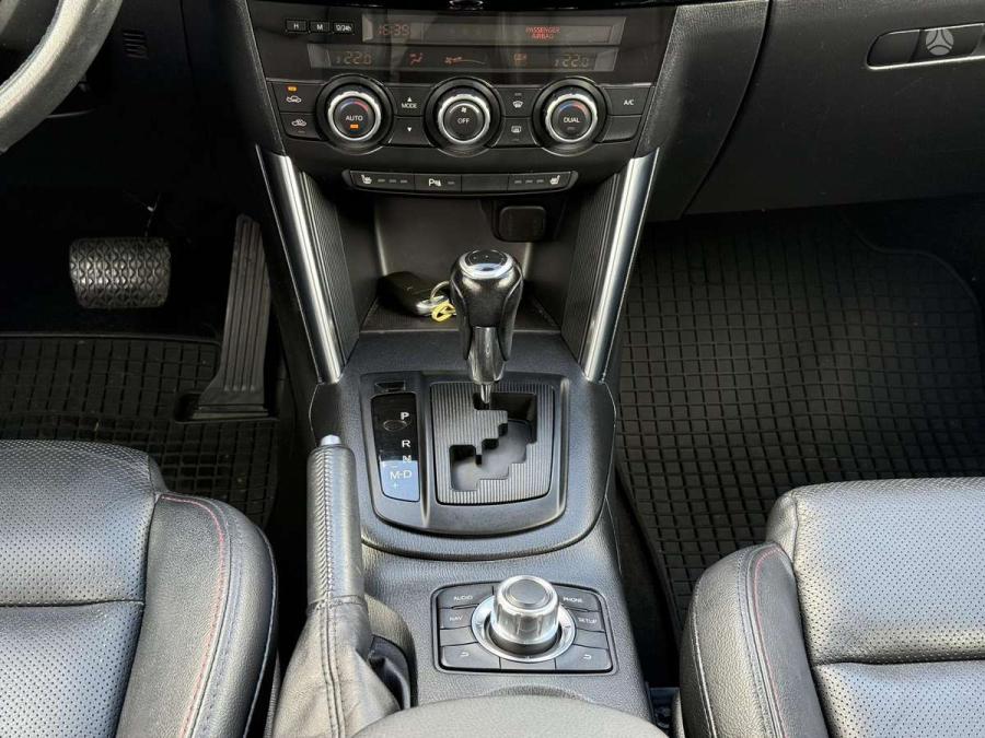 Black Mazda CX-5 2013 in Marijampole, with an engine capacity of 2.19 L and mileage of 226 thousand km for 5500 €, photo 31 on AUTOMOTO.COM.LV